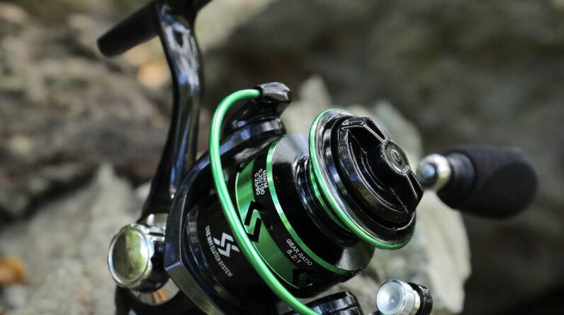 Sougayilang Spinning Reels Light Weight Ultra Smooth Powerful Fishing ...